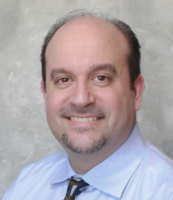 Dr. David Aragao DC, Cumberland Chiropractor, Aragao Family Chiropractic